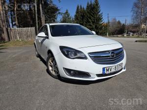 Balts Opel Insignia 2014 Jūrmala, ar dzinēja tilpumu 2.00 L un nobraukumu 412 tūkst. km par 3200 €, foto 4 vietnē AUTOMOTO.COM.LV