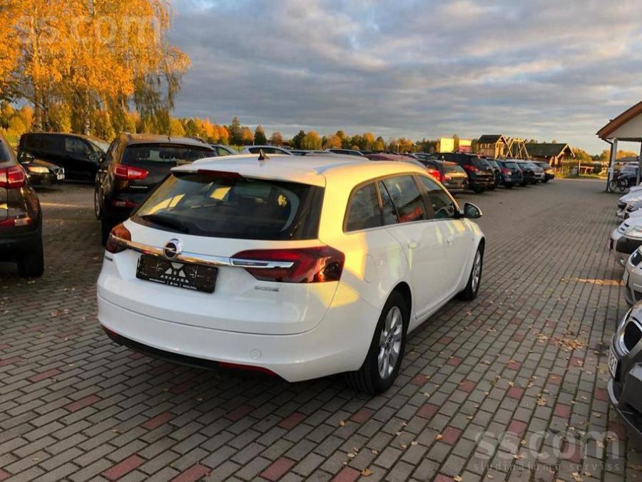 Balts Opel Insignia 2015 Talsi, ar dzinēja tilpumu 2.00 L un nobraukumu 276 tūkst. km par 7470 €, foto 13 vietnē AUTOMOTO.COM.LV