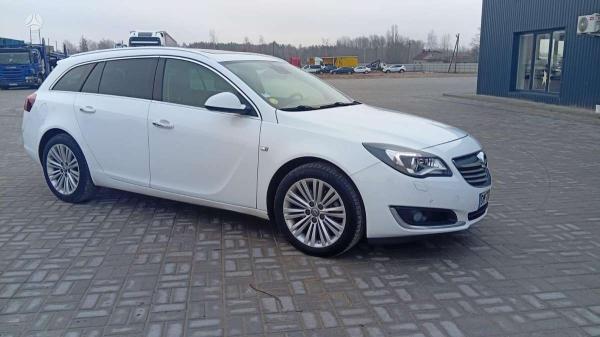 Balts Opel Insignia 2015 Tauragė, ar dzinēja tilpumu 1.96 L un nobraukumu 240 tūkst. km par 5200 €, foto 3 vietnē AUTOMOTO.COM.LV