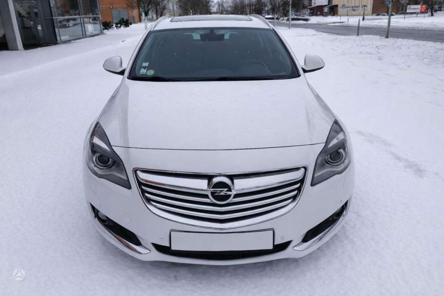Balts Opel Insignia 2015 Šauļi, ar dzinēja tilpumu 2.00 L un nobraukumu 194 tūkst. km par 5450 €, foto 2 vietnē AUTOMOTO.COM.LV