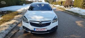 White Opel Insignia 2015 in Kedainiai, with an engine capacity of 2.00 L and mileage of 264 thousand km for 4999 €, photo 3 on AUTOMOTO.COM.LV