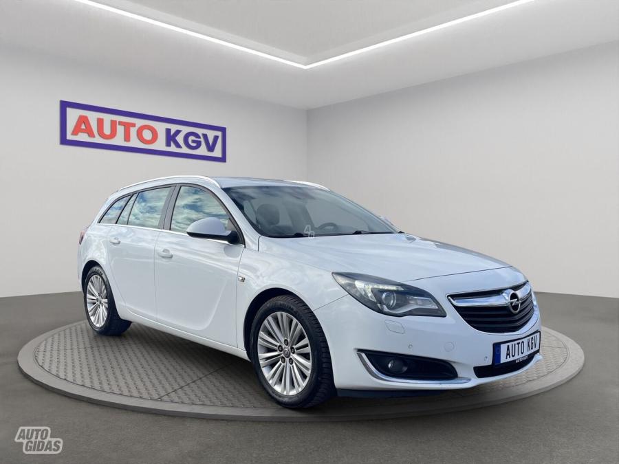 White Opel Insignia 2015 in Vilnius, with an engine capacity of 2.00 L and mileage of 301 thousand km for 5499 €, photo 8 on AUTOMOTO.COM.LV