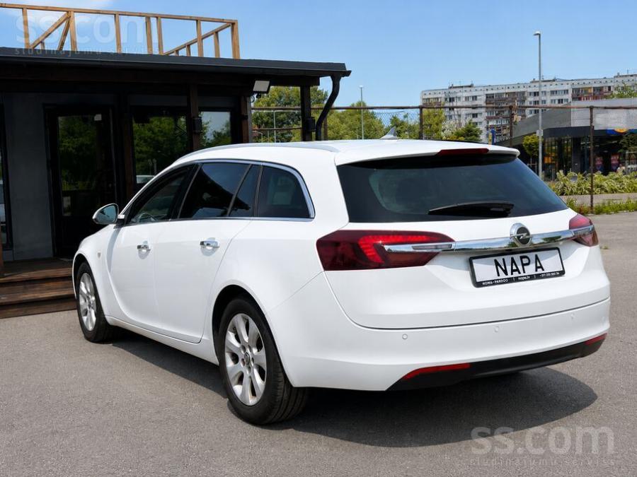 Balts Opel Insignia 2015 Rīga, ar dzinēja tilpumu 2.00 L un nobraukumu 264 tūkst. km par 5390 €, foto 6 vietnē AUTOMOTO.COM.LV