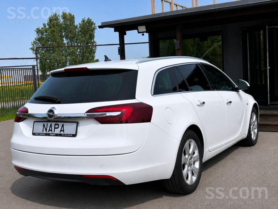 Balts Opel Insignia 2015 Rīga, ar dzinēja tilpumu 2.00 L un nobraukumu 264 tūkst. km par 5390 €, foto 8 vietnē AUTOMOTO.COM.LV