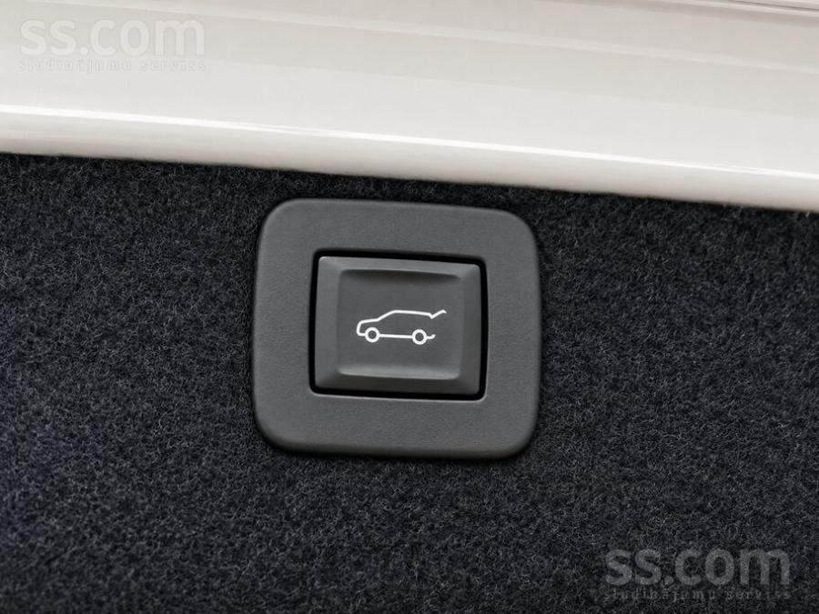 Balts Opel Insignia 2015 Rīga, ar dzinēja tilpumu 2.00 L un nobraukumu 264 tūkst. km par 5390 €, foto 10 vietnē AUTOMOTO.COM.LV