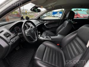 Balts Opel Insignia 2015 Rīga, ar dzinēja tilpumu 2.00 L un nobraukumu 264 tūkst. km par 5390 €, foto 12 vietnē AUTOMOTO.COM.LV
