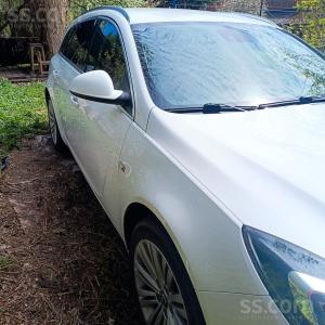 Balts Opel Insignia 2015 Rīga, ar dzinēja tilpumu 2.00 L un nobraukumu 247 tūkst. km par 6250 €, foto 4 vietnē AUTOMOTO.COM.LV