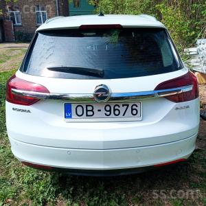 Balts Opel Insignia 2015 Rīga, ar dzinēja tilpumu 2.00 L un nobraukumu 247 tūkst. km par 6250 €, foto 7 vietnē AUTOMOTO.COM.LV