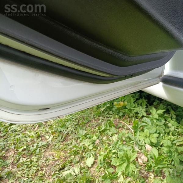 Balts Opel Insignia 2015 Rīga, ar dzinēja tilpumu 2.00 L un nobraukumu 247 tūkst. km par 6250 €, foto 10 vietnē AUTOMOTO.COM.LV