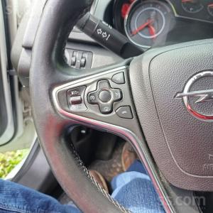 Balts Opel Insignia 2015 Rīga, ar dzinēja tilpumu 2.00 L un nobraukumu 247 tūkst. km par 6250 €, foto 14 vietnē AUTOMOTO.COM.LV
