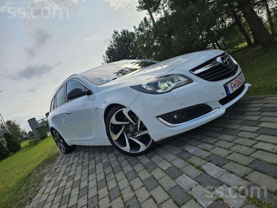 Balts Opel Insignia 2015 Rīga, ar dzinēja tilpumu 2.00 L un nobraukumu 222 tūkst. km par 7600 €, foto 3 vietnē AUTOMOTO.COM.LV