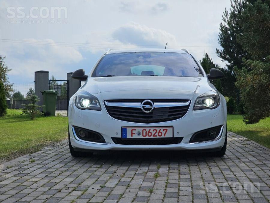Balts Opel Insignia 2015 Rīga, ar dzinēja tilpumu 2.00 L un nobraukumu 222 tūkst. km par 7600 €, foto 15 vietnē AUTOMOTO.COM.LV