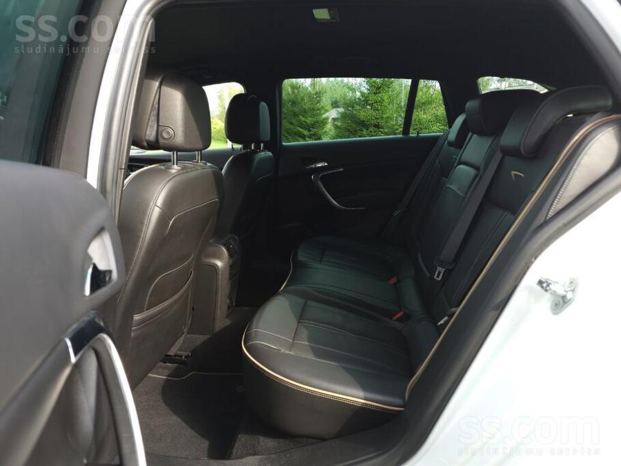 Balts Opel Insignia 2015 Rīga, ar dzinēja tilpumu 2.00 L un nobraukumu 222 tūkst. km par 7600 €, foto 25 vietnē AUTOMOTO.COM.LV