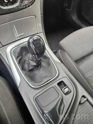 White Opel Insignia 2015 in Ogre, with an engine capacity of 2.00 L and mileage of 0 thousand km for 5800 €, photo 9 on AUTOMOTO.COM.LV