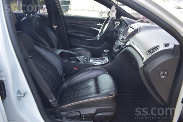 Balts Opel Insignia 2015 Kuldīga, ar dzinēja tilpumu 2.00 L un nobraukumu 0 tūkst. km par 6550 €, foto 6 vietnē AUTOMOTO.COM.LV