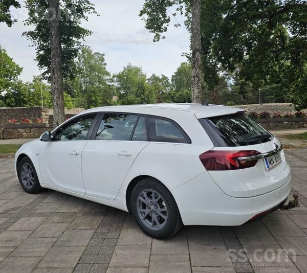 Balts Opel Insignia 2015 Ogre, ar dzinēja tilpumu 2.00 L un nobraukumu 0 tūkst. km par 4990 €, foto 5 vietnē AUTOMOTO.COM.LV