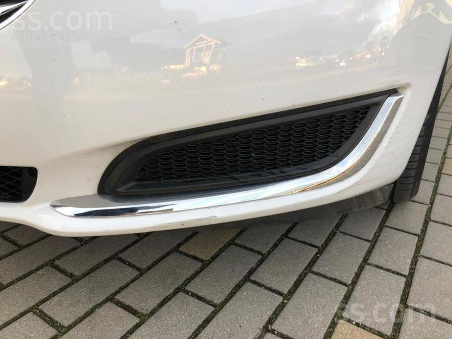 Balts Opel Insignia 2015 Talsi, ar dzinēja tilpumu 2.00 L un nobraukumu 276 tūkst. km par 7470 €, foto 5 vietnē AUTOMOTO.COM.LV