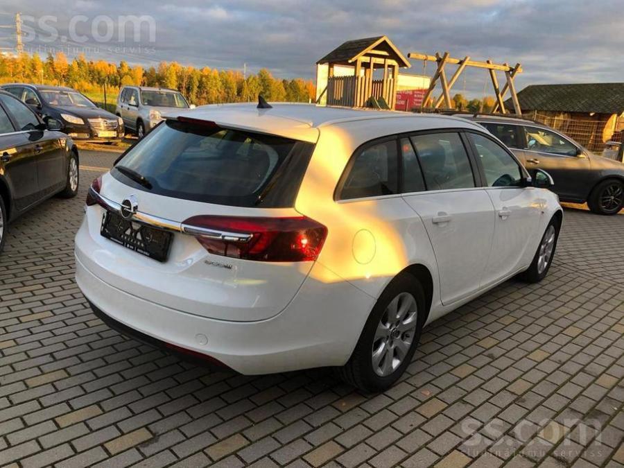 Balts Opel Insignia 2015 Talsi, ar dzinēja tilpumu 2.00 L un nobraukumu 276 tūkst. km par 7470 €, foto 9 vietnē AUTOMOTO.COM.LV