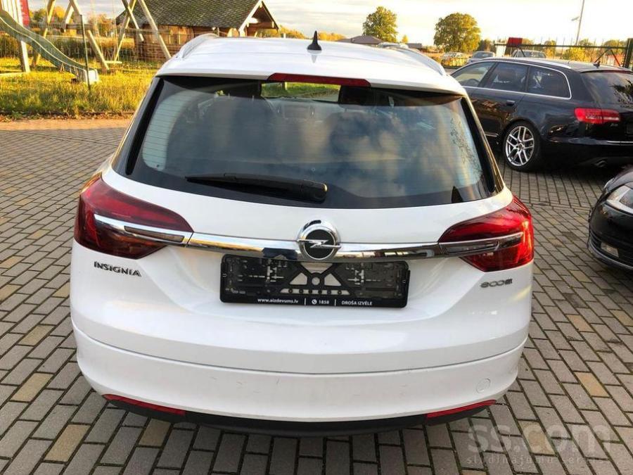 Balts Opel Insignia 2015 Talsi, ar dzinēja tilpumu 2.00 L un nobraukumu 276 tūkst. km par 7470 €, foto 12 vietnē AUTOMOTO.COM.LV