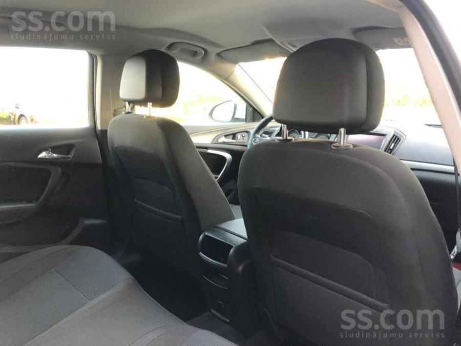 Balts Opel Insignia 2015 Talsi, ar dzinēja tilpumu 2.00 L un nobraukumu 276 tūkst. km par 7470 €, foto 16 vietnē AUTOMOTO.COM.LV