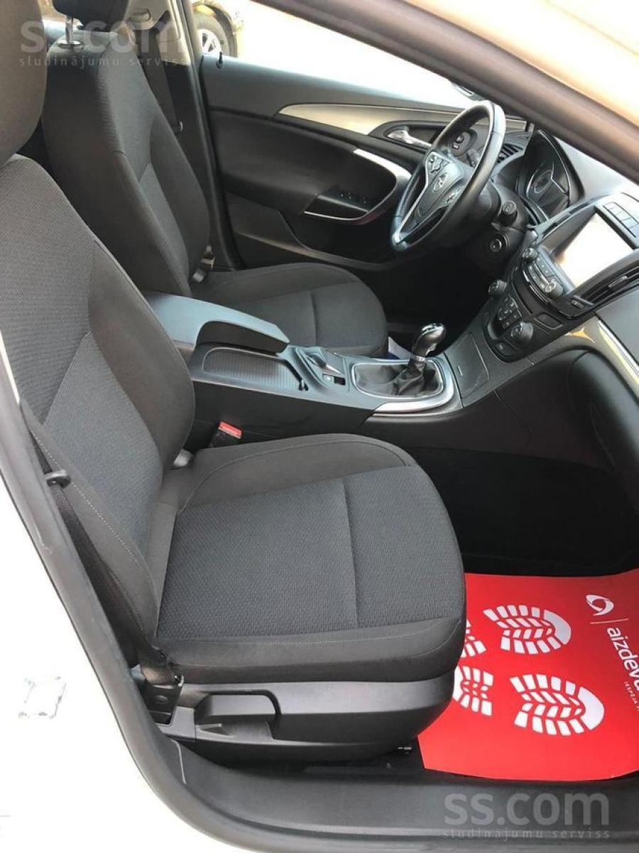 Balts Opel Insignia 2015 Talsi, ar dzinēja tilpumu 2.00 L un nobraukumu 276 tūkst. km par 7470 €, foto 17 vietnē AUTOMOTO.COM.LV