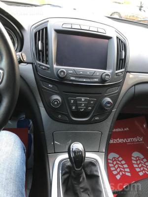 Balts Opel Insignia 2015 Talsi, ar dzinēja tilpumu 2.00 L un nobraukumu 276 tūkst. km par 7470 €, foto 18 vietnē AUTOMOTO.COM.LV