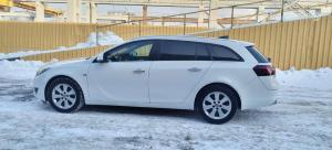 White Opel Insignia 2016 in Klaipeda, with an engine capacity of 1.96 L and mileage of 199 thousand km for 6200 €, photo 4 on AUTOMOTO.COM.LV