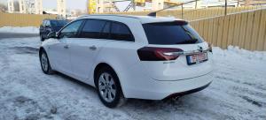 White Opel Insignia 2016 in Klaipeda, with an engine capacity of 1.96 L and mileage of 199 thousand km for 6200 €, photo 5 on AUTOMOTO.COM.LV