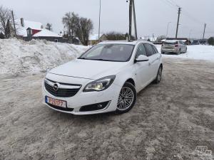 White Opel Insignia 2016 in Jurbarkas, with an engine capacity of 1.60 L and mileage of 242 thousand km for 4700 €, photo 2 on AUTOMOTO.COM.LV