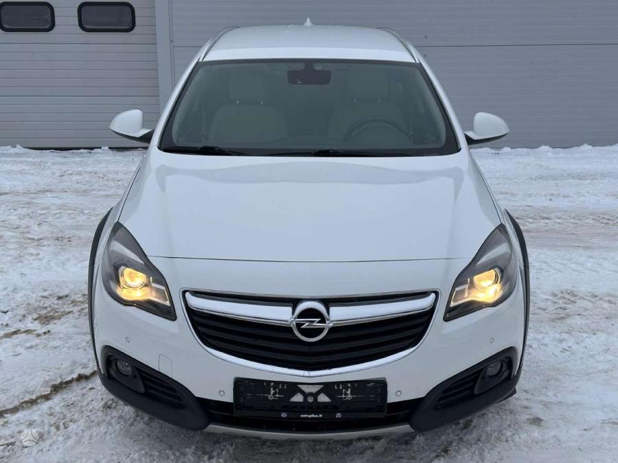 Balts Opel Insignia 2016 Utena, ar dzinēja tilpumu 1.96 L un nobraukumu 252 tūkst. km par 6900 €, foto 2 vietnē AUTOMOTO.COM.LV