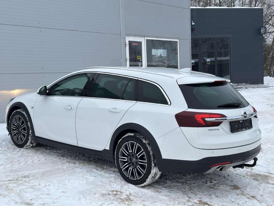 Balts Opel Insignia 2016 Utena, ar dzinēja tilpumu 1.96 L un nobraukumu 252 tūkst. km par 6900 €, foto 8 vietnē AUTOMOTO.COM.LV