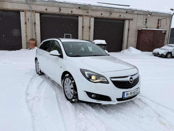 Balts Opel Insignia 2016 Panevēža, ar dzinēja tilpumu 1.60 L un nobraukumu 253 tūkst. km par 6600 €, foto 4 vietnē AUTOMOTO.COM.LV