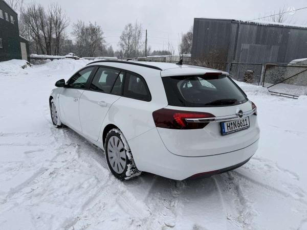 Balts Opel Insignia 2016 Panevēža, ar dzinēja tilpumu 1.60 L un nobraukumu 253 tūkst. km par 6600 €, foto 5 vietnē AUTOMOTO.COM.LV