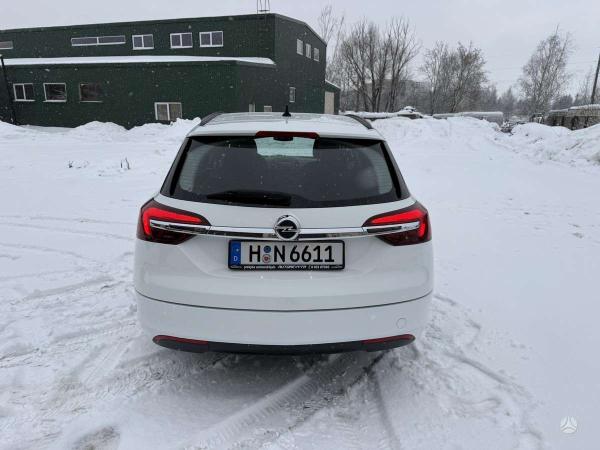 Balts Opel Insignia 2016 Panevēža, ar dzinēja tilpumu 1.60 L un nobraukumu 253 tūkst. km par 6600 €, foto 9 vietnē AUTOMOTO.COM.LV