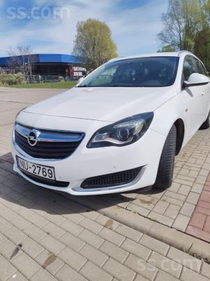 Balts Opel Insignia 2016 Jelgava, ar dzinēja tilpumu 1.60 L un nobraukumu 277 tūkst. km par 5500 €, foto  vietnē AUTOMOTO.COM.LV