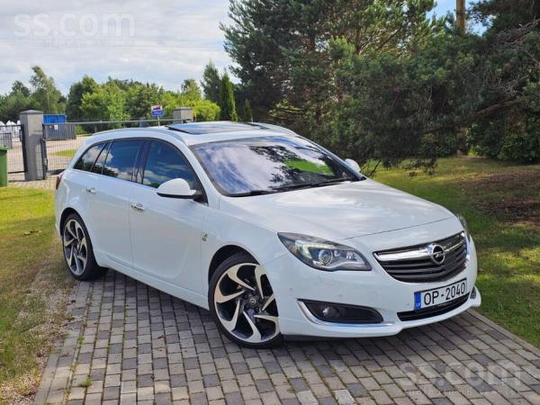 Balts Opel Insignia 2016 Rīga, ar dzinēja tilpumu 2.00 L un nobraukumu 268 tūkst. km par 7600 €, foto 1 vietnē AUTOMOTO.COM.LV