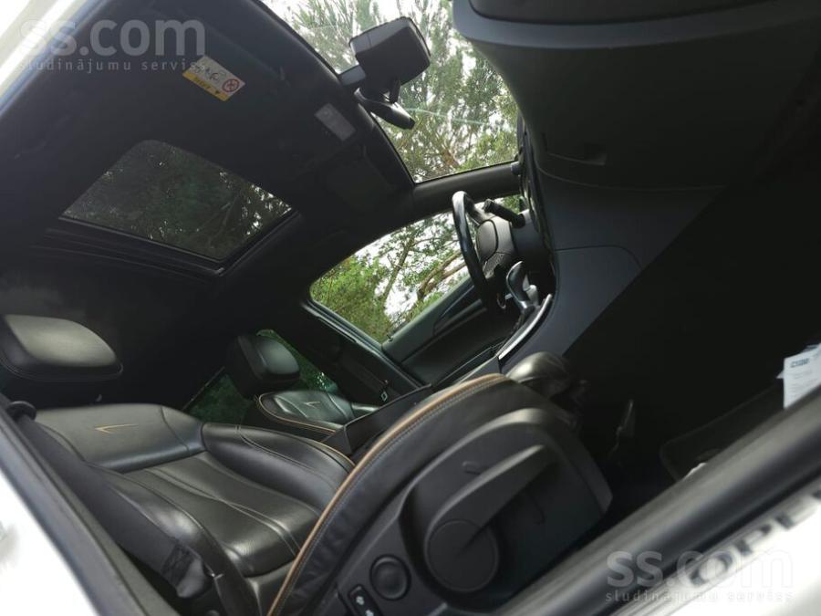 Balts Opel Insignia 2016 Rīga, ar dzinēja tilpumu 2.00 L un nobraukumu 268 tūkst. km par 7600 €, foto 22 vietnē AUTOMOTO.COM.LV