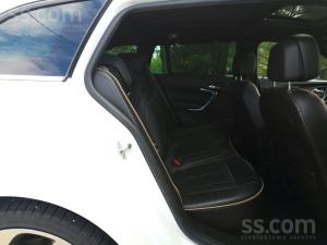 Balts Opel Insignia 2016 Rīga, ar dzinēja tilpumu 2.00 L un nobraukumu 268 tūkst. km par 7600 €, foto 23 vietnē AUTOMOTO.COM.LV