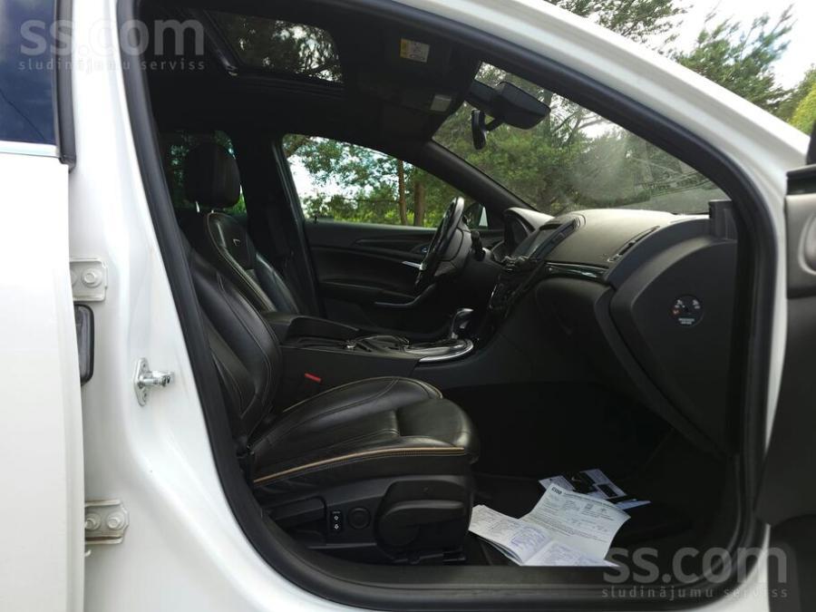 Balts Opel Insignia 2016 Rīga, ar dzinēja tilpumu 2.00 L un nobraukumu 268 tūkst. km par 7600 €, foto 24 vietnē AUTOMOTO.COM.LV
