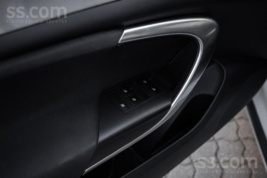 Balts Opel Insignia 2016 Jelgava, ar dzinēja tilpumu 1.60 L un nobraukumu 277 tūkst. km par 6100 €, foto 21 vietnē AUTOMOTO.COM.LV