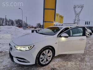 Balts Opel Insignia 2017 Rīga, ar dzinēja tilpumu 2.00 L un nobraukumu 140 tūkst. km par 15400 €, foto 2 vietnē AUTOMOTO.COM.LV