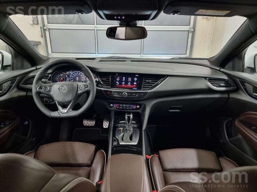 Balts Opel Insignia 2017 Rīga, ar dzinēja tilpumu 2.00 L un nobraukumu 140 tūkst. km par 15400 €, foto 12 vietnē AUTOMOTO.COM.LV