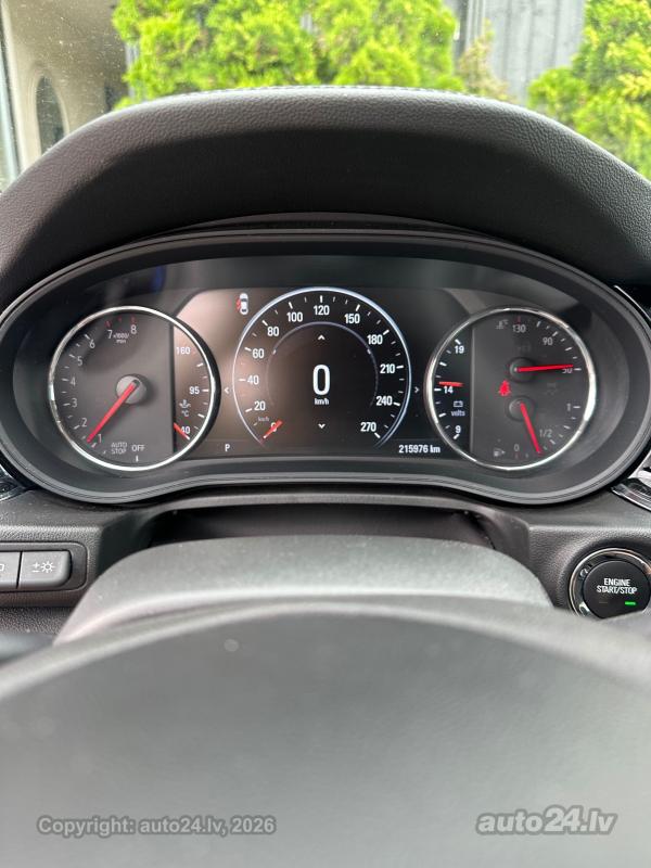 Balts Opel Insignia 2017 Tallina, ar dzinēja tilpumu 1.50 L un nobraukumu 216 tūkst. km par 9500 €, foto 4 vietnē AUTOMOTO.COM.LV