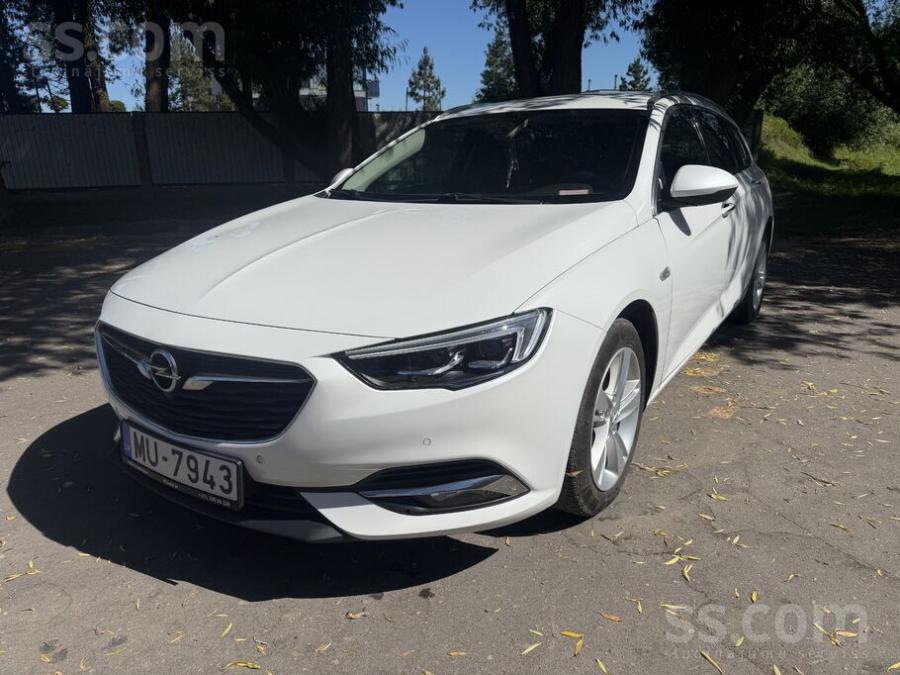 Balts Opel Insignia 2017 Liepāja, ar dzinēja tilpumu 1.60 L un nobraukumu 238 tūkst. km par 8350 €, foto 1 vietnē AUTOMOTO.COM.LV