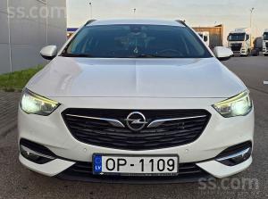 Белый Опель Инсигния 2017 в Рига, объемом двигателя 2.00 л и пробегом 200 тыс. км за 8600 €, фото 3 на AUTOMOTO.COM.LV