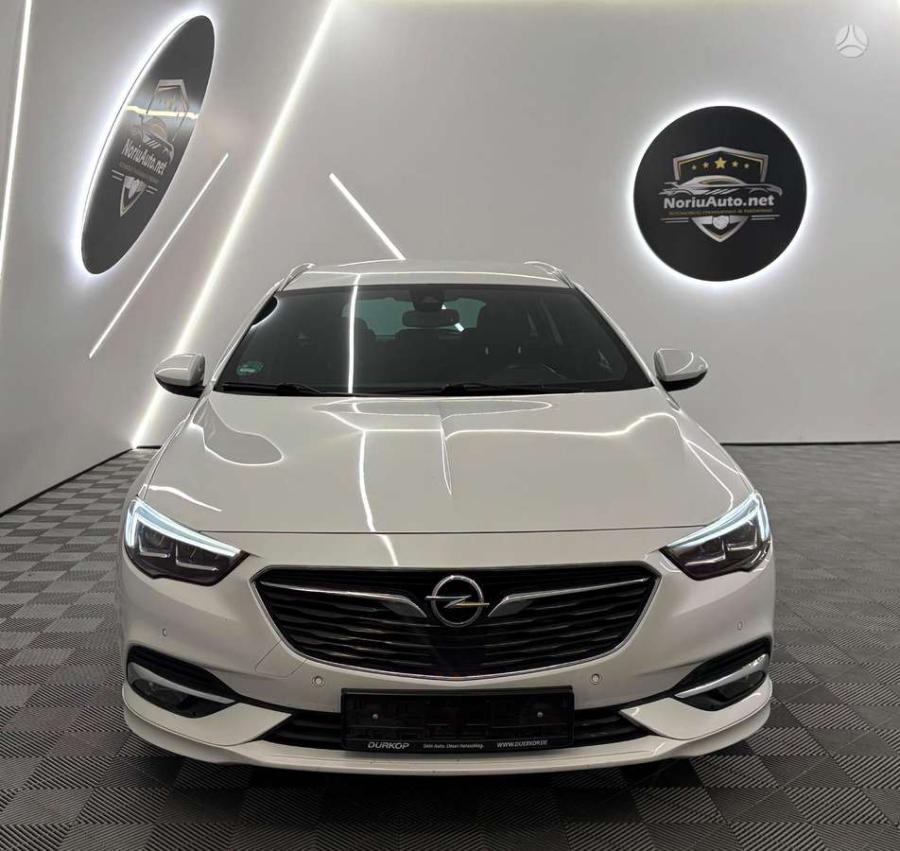 White Opel Insignia 2018 in Marijampole, with an engine capacity of 1.96 L and mileage of 252 thousand km for 13450 €, photo 39 on AUTOMOTO.COM.LV
