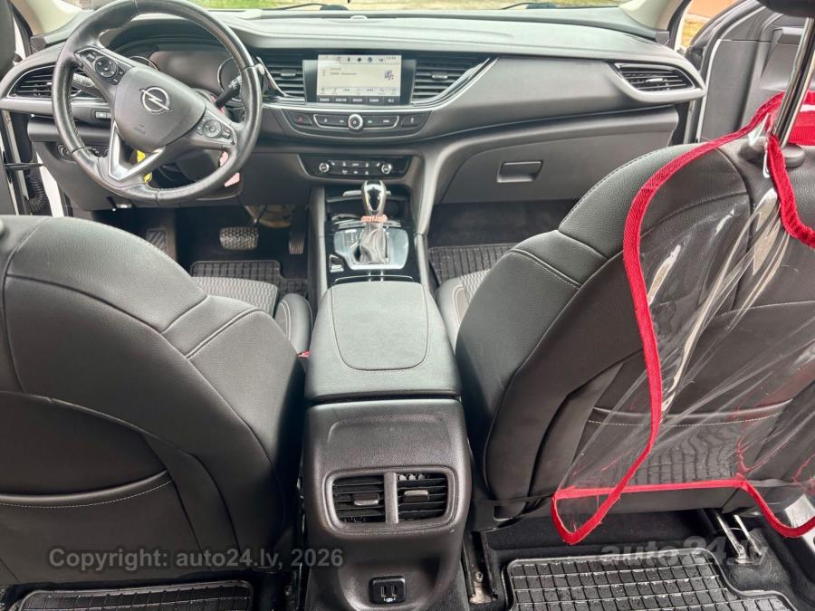 Balts Opel Insignia 2018 Tartu, ar dzinēja tilpumu 1.50 L un nobraukumu 150 tūkst. km par 13900 €, foto 10 vietnē AUTOMOTO.COM.LV