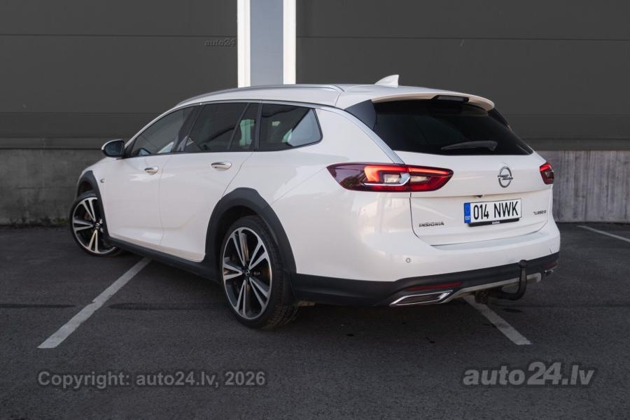 Balts Opel Insignia 2018 Tallina, ar dzinēja tilpumu 2.00 L un nobraukumu 185 tūkst. km par 10999 €, foto 4 vietnē AUTOMOTO.COM.LV