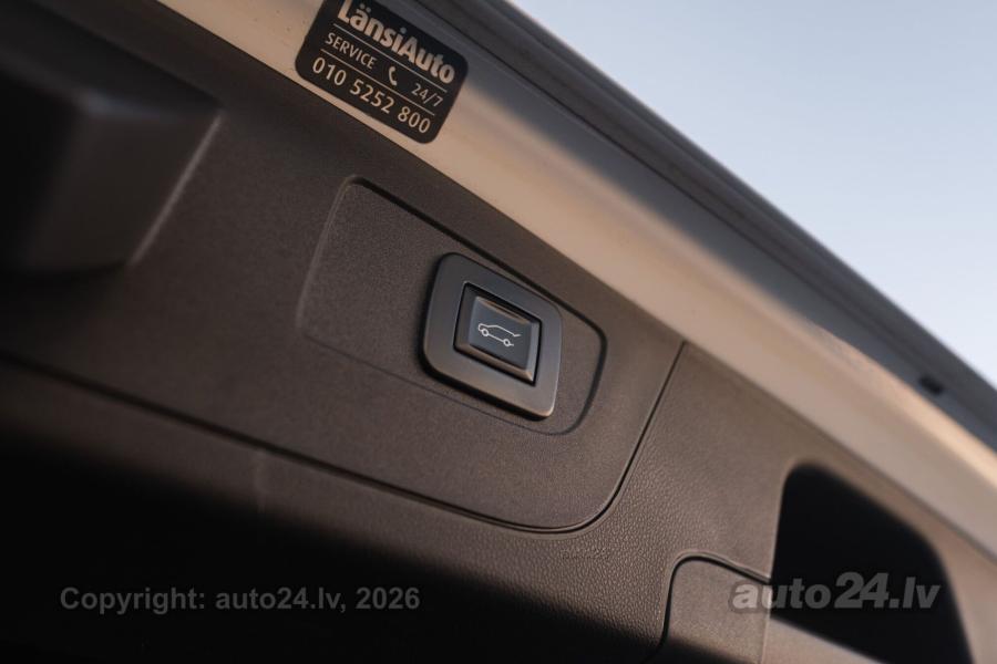 Balts Opel Insignia 2018 Tallina, ar dzinēja tilpumu 2.00 L un nobraukumu 185 tūkst. km par 10999 €, foto 10 vietnē AUTOMOTO.COM.LV