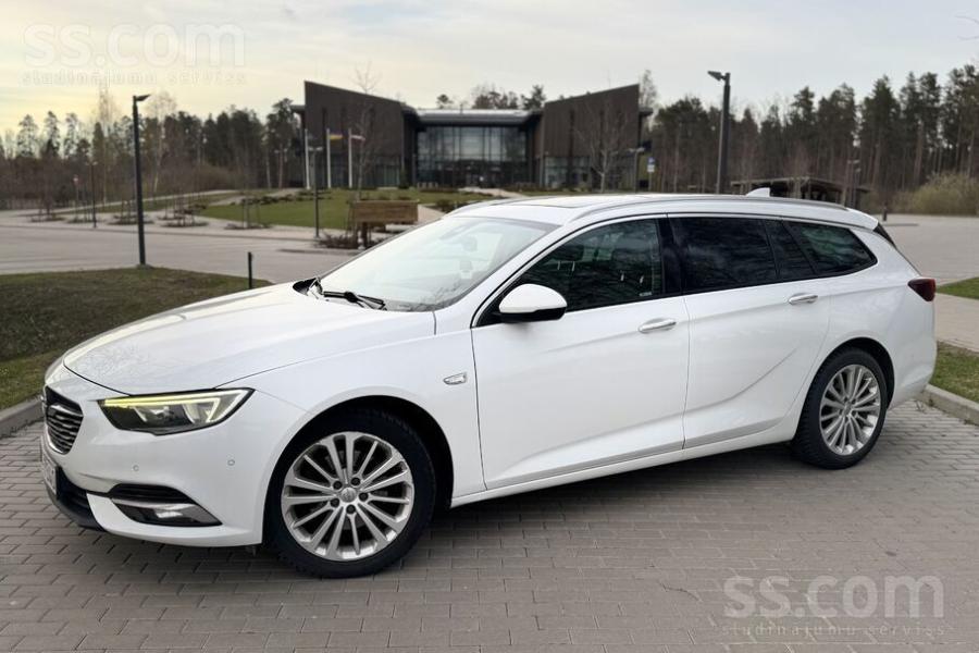 Balts Opel Insignia 2018 Jelgava, ar dzinēja tilpumu 2.00 L un nobraukumu 0 tūkst. km par 7900 €, foto 1 vietnē AUTOMOTO.COM.LV